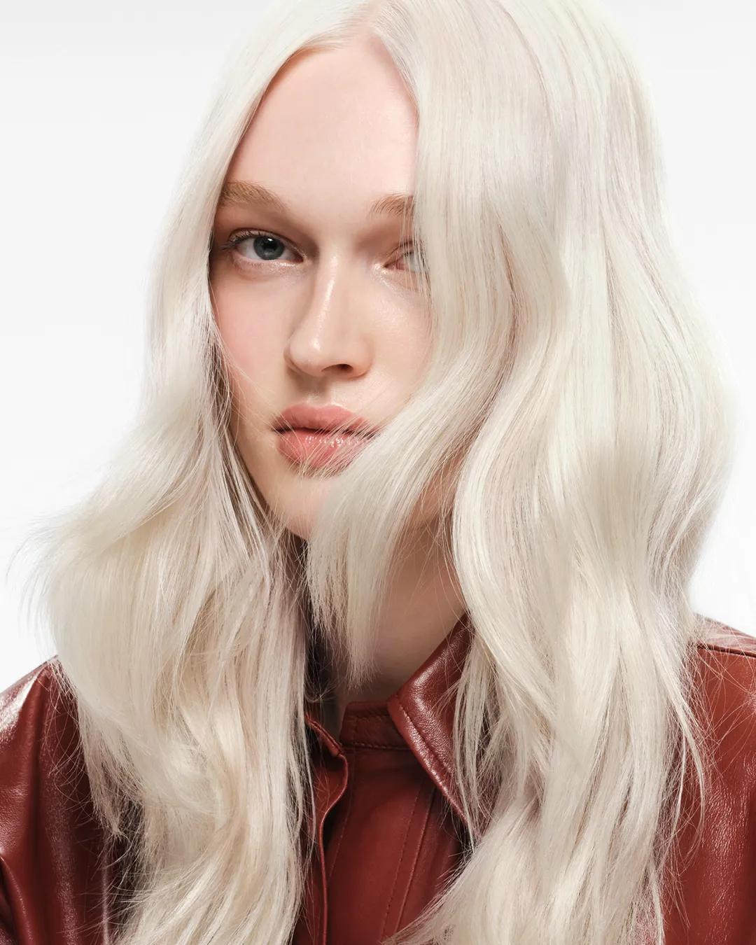 8 Ways to Rescue the Dry Ends of Your Hair | Wella Professionals CA