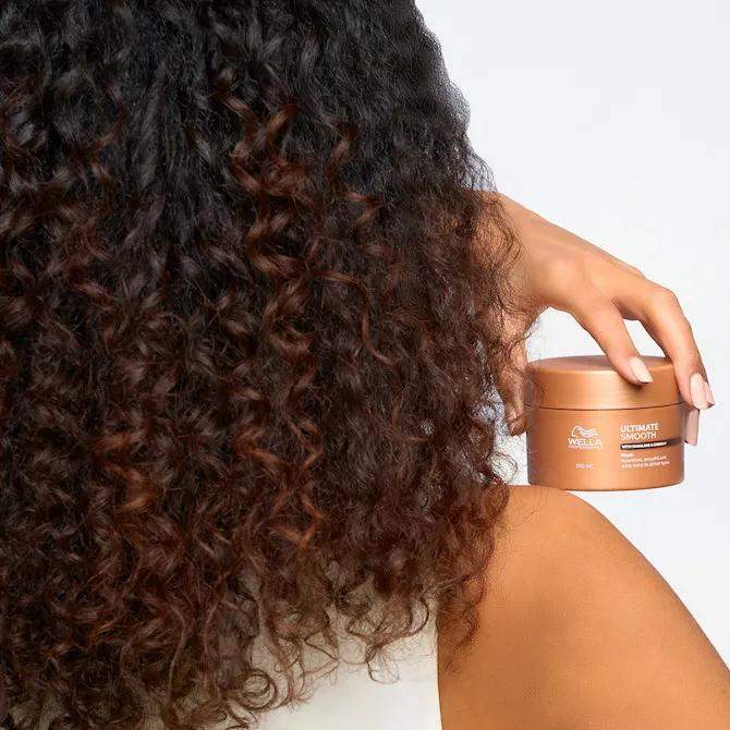 The Best Hydrating Masks for Dry Hair | Wella Professionals AU
